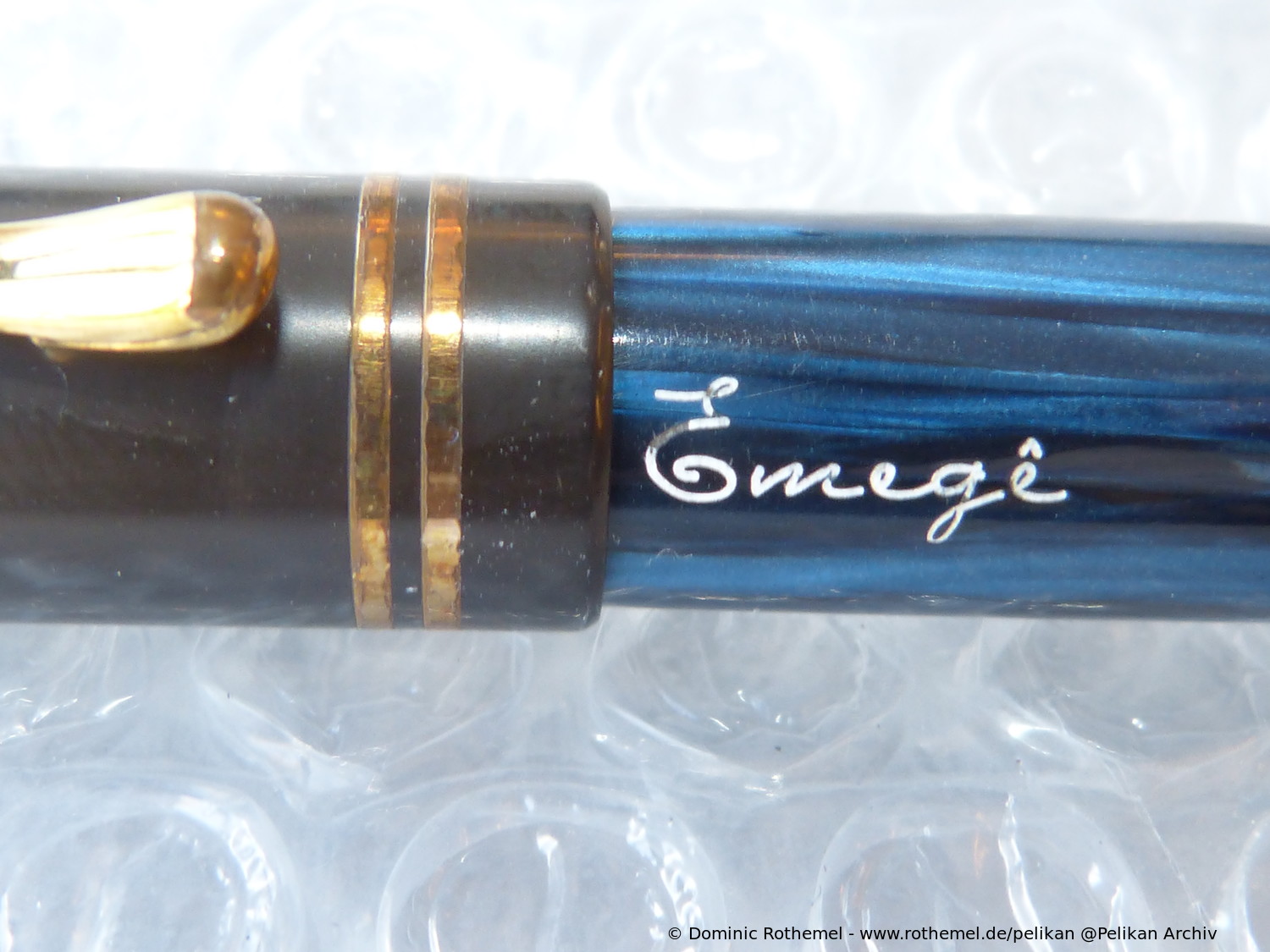 Pelikan 100 fountain pen | www.pelikan-collectibles.com