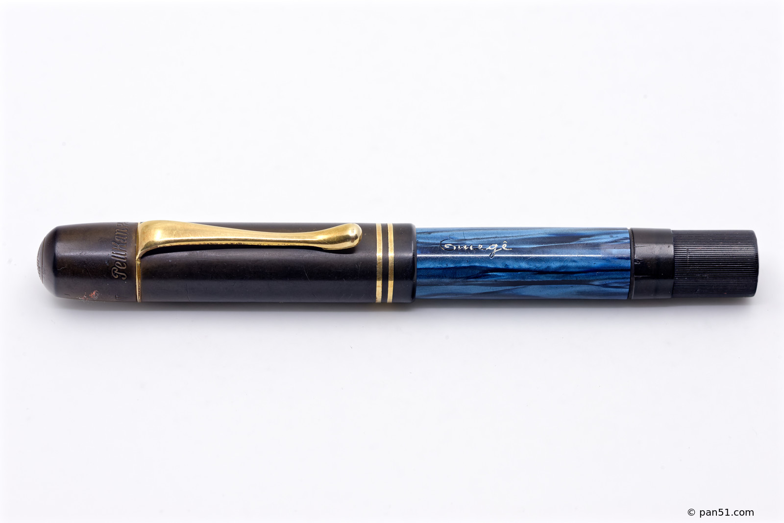 Pelikan 100 fountain pen