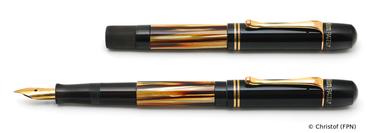 Pelikan 100 fountain pen
