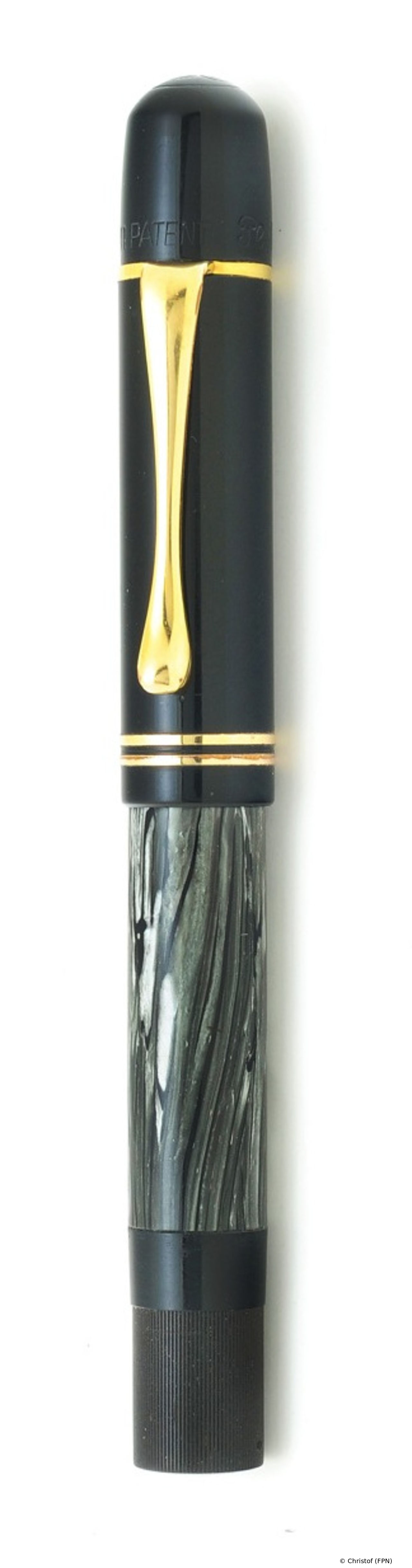 Pelikan 100 fountain pen | www.pelikan-collectibles.com