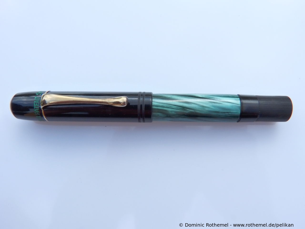 Pelikan 100 fountain pen | www.pelikan-collectibles.com