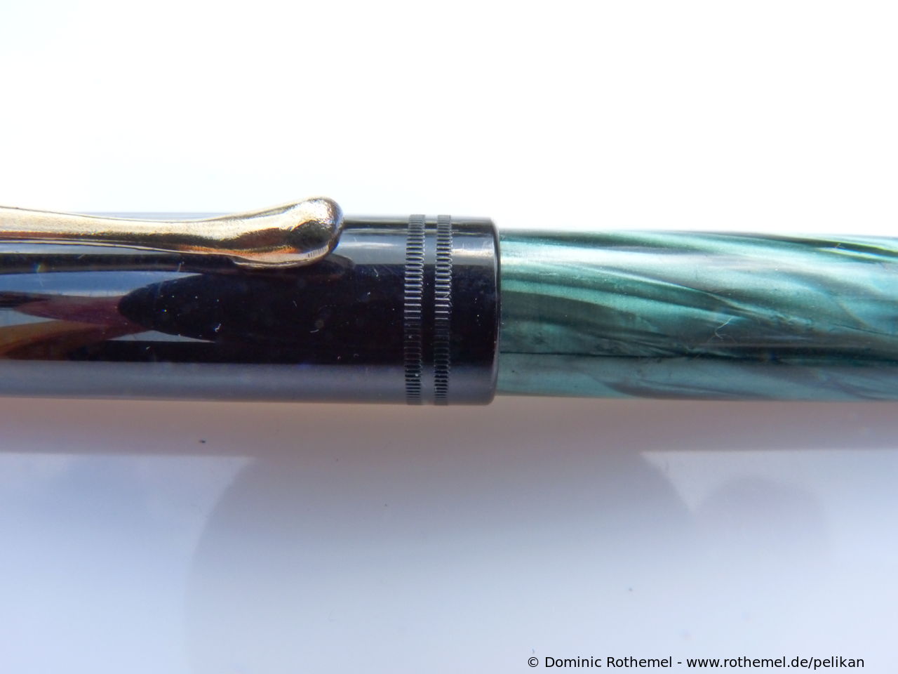 Pelikan 100 fountain pen | www.pelikan-collectibles.com