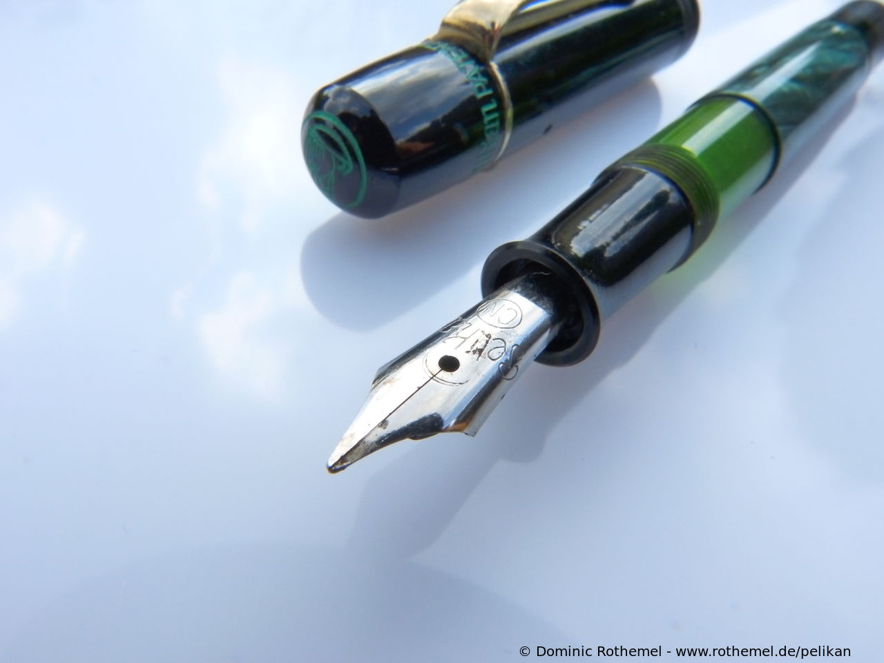 Pelikan 100 fountain pen | www.pelikan-collectibles.com