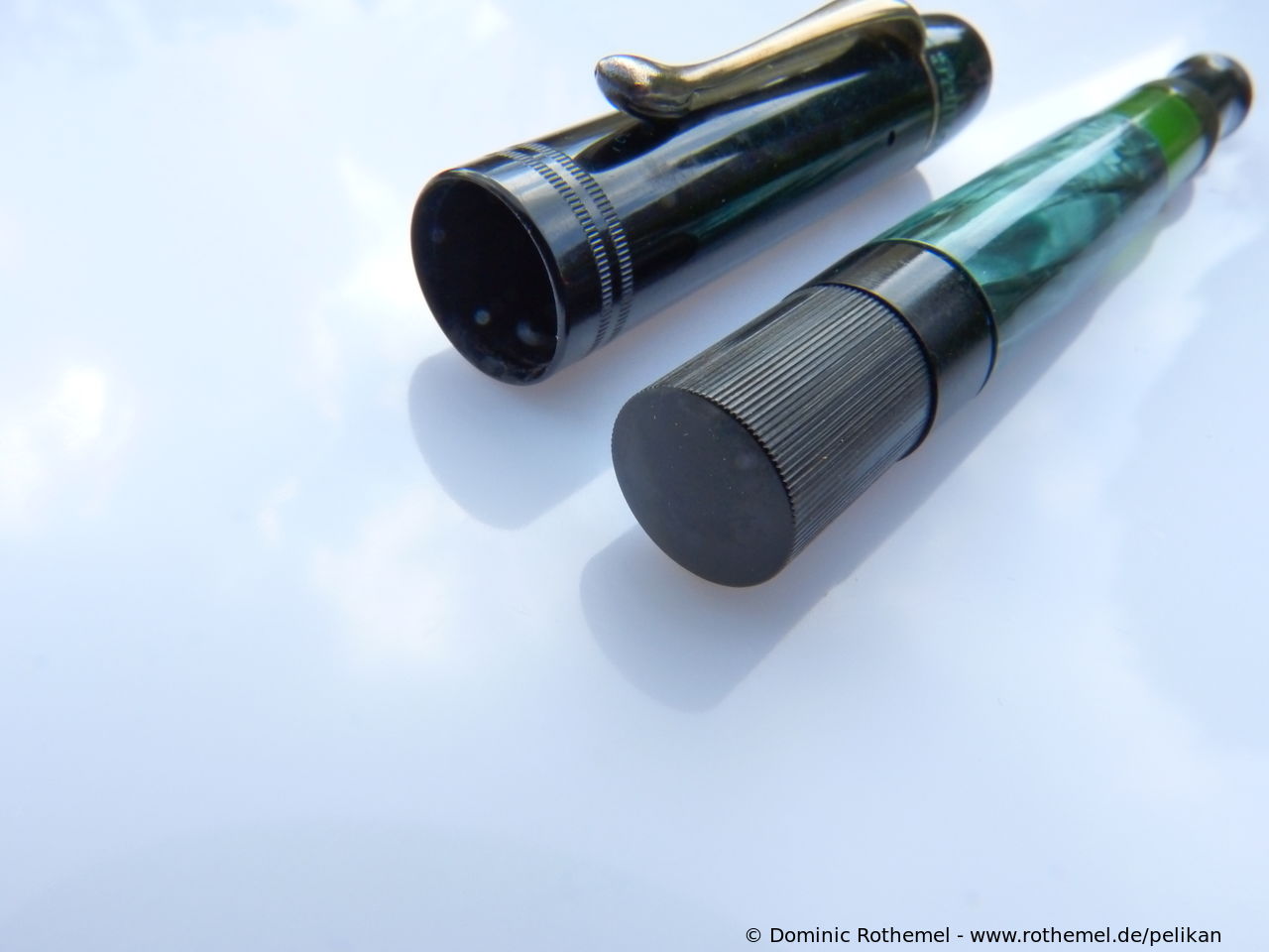 Pelikan 100 fountain pen | www.pelikan-collectibles.com