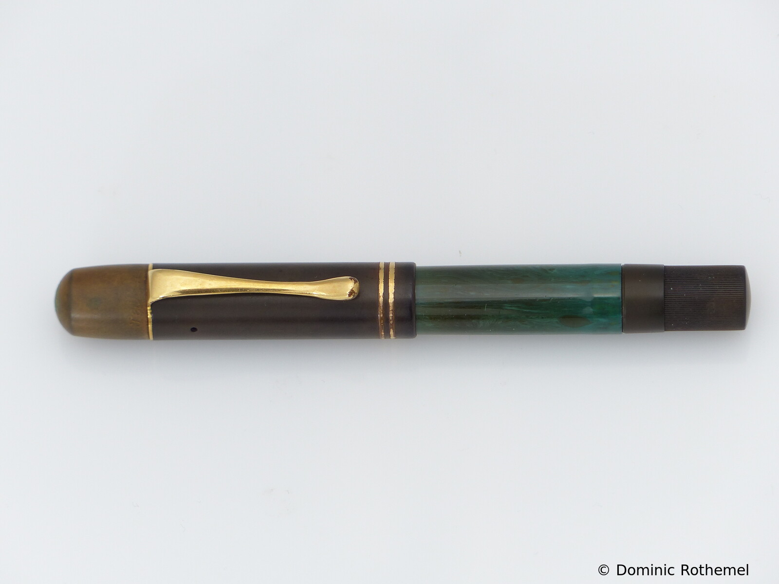 Pelikan 100 fountain pen
