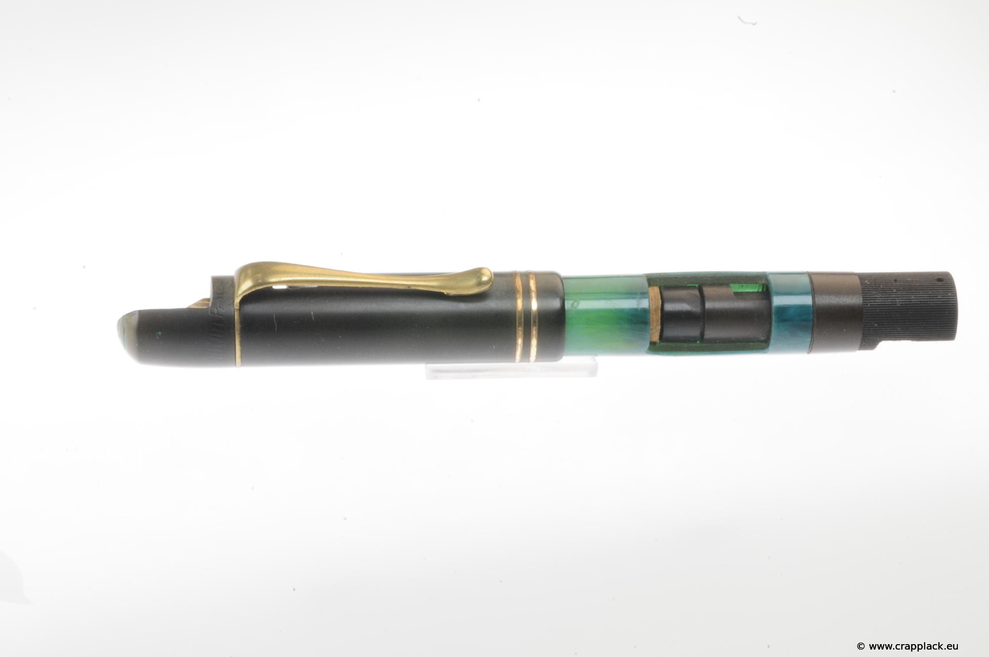 Pelikan 100 fountain pen