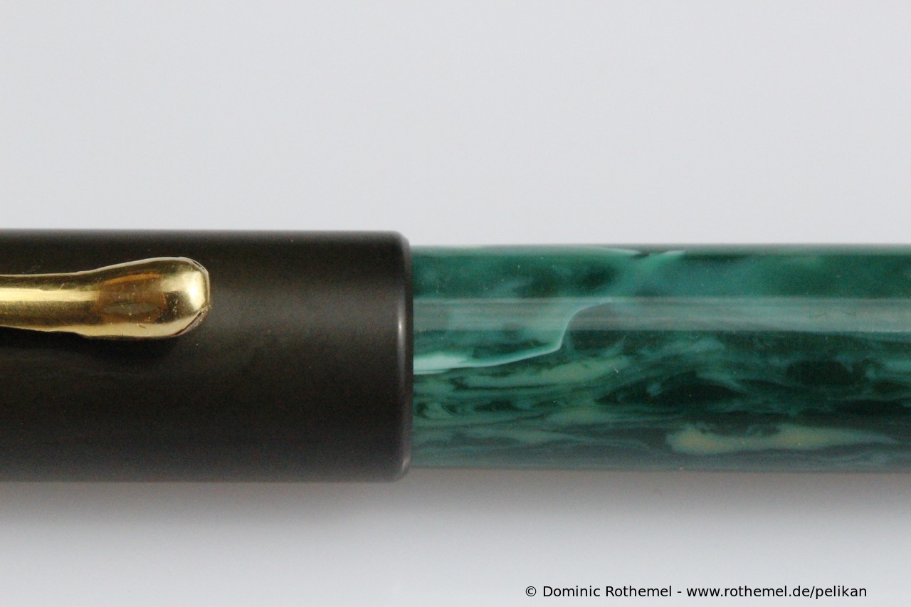 Pelikan 100 fountain pen